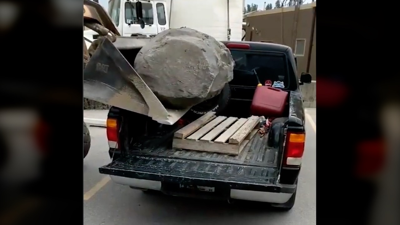 The Big Show - Video of the Day - Big Rock in a Little Truck